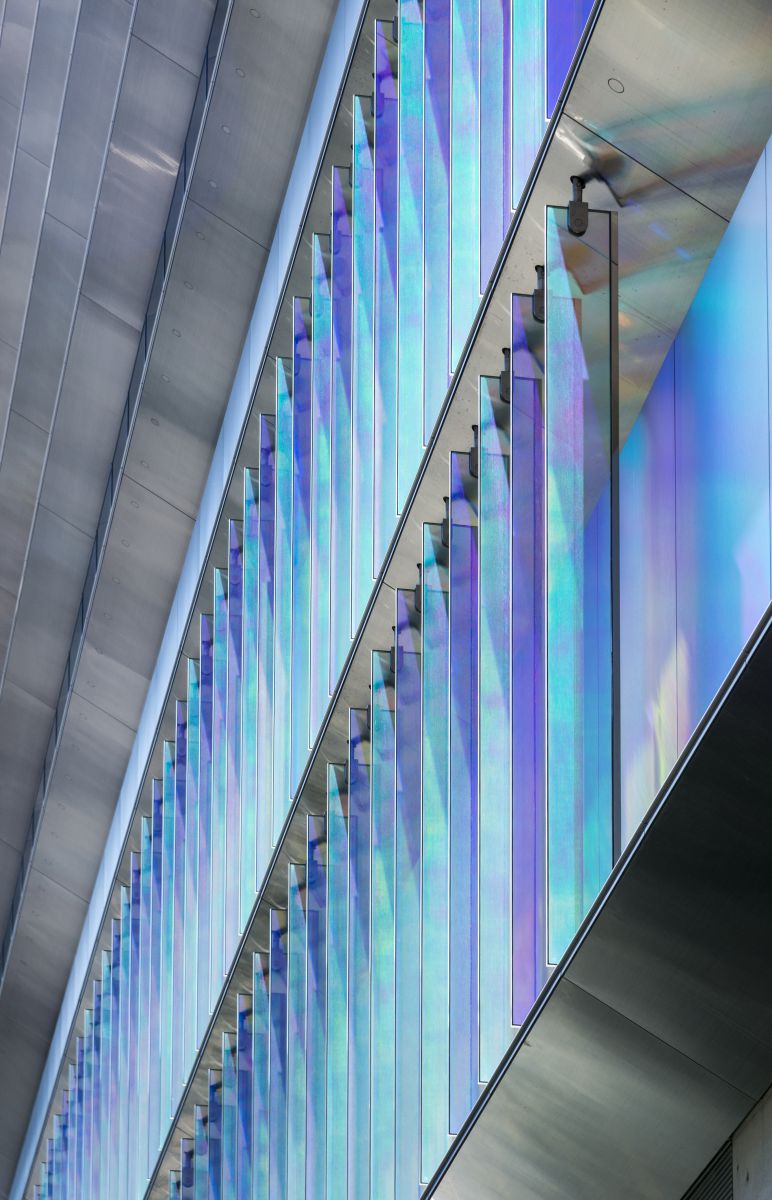 Rainbow color glass | GANREF