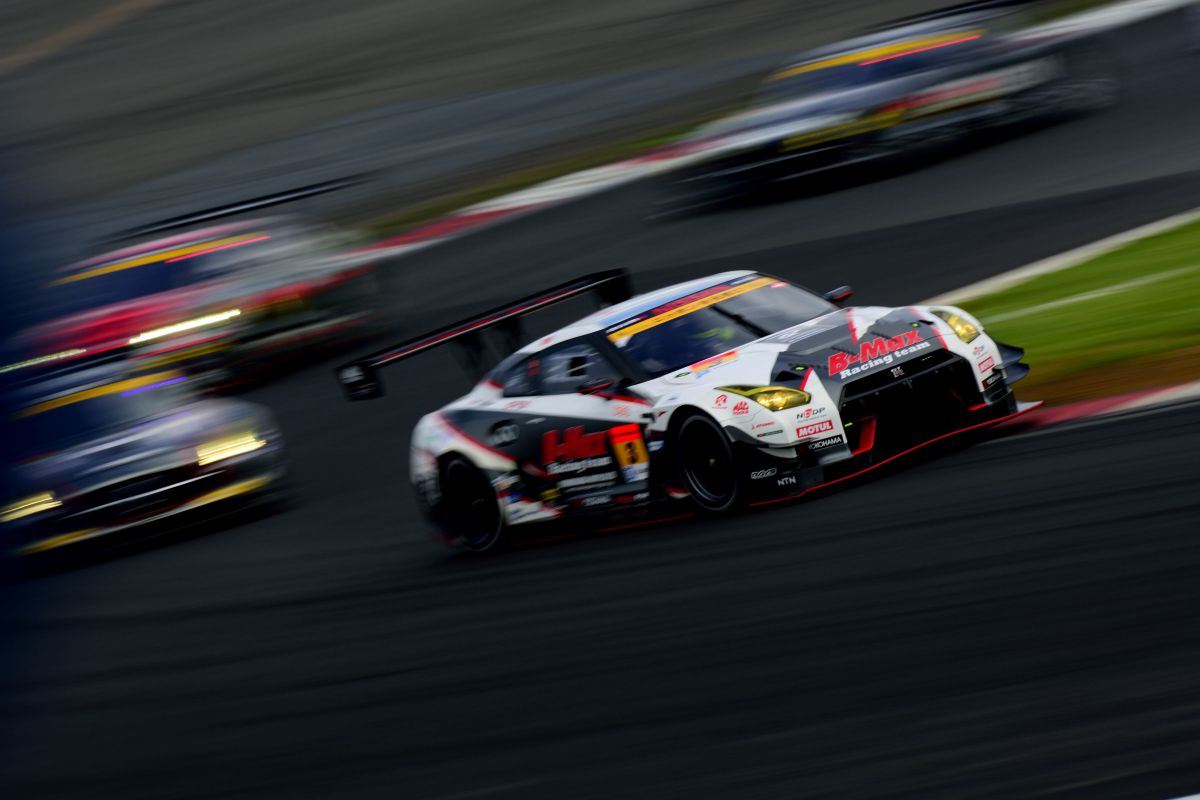 GT-R・SLS・GT-R・SLS | GANREF