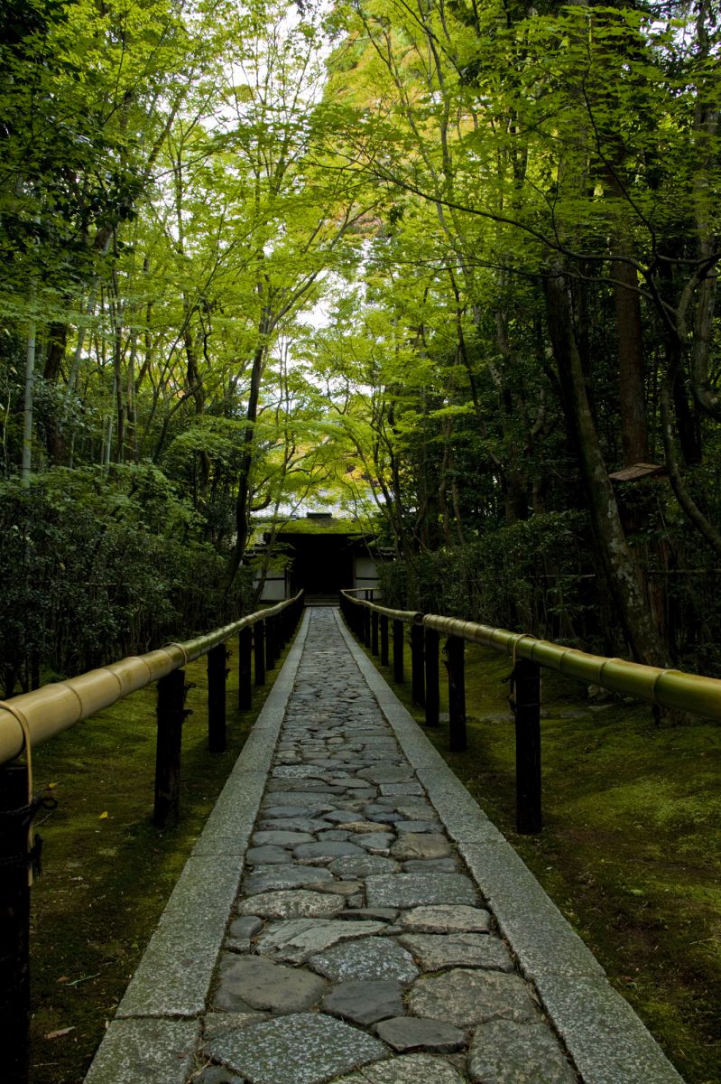 静寂の径 | GANREF