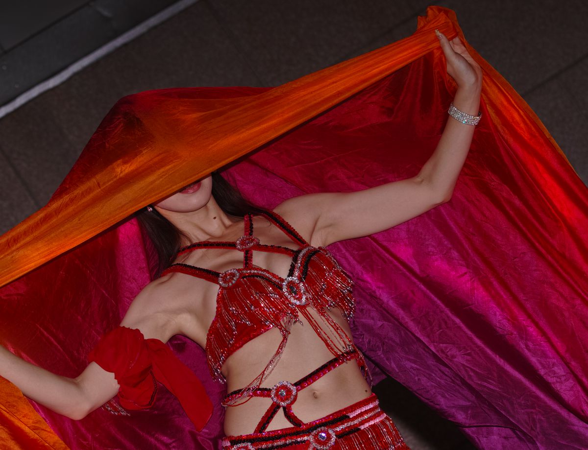 BellyDancer-NAO | GANREF