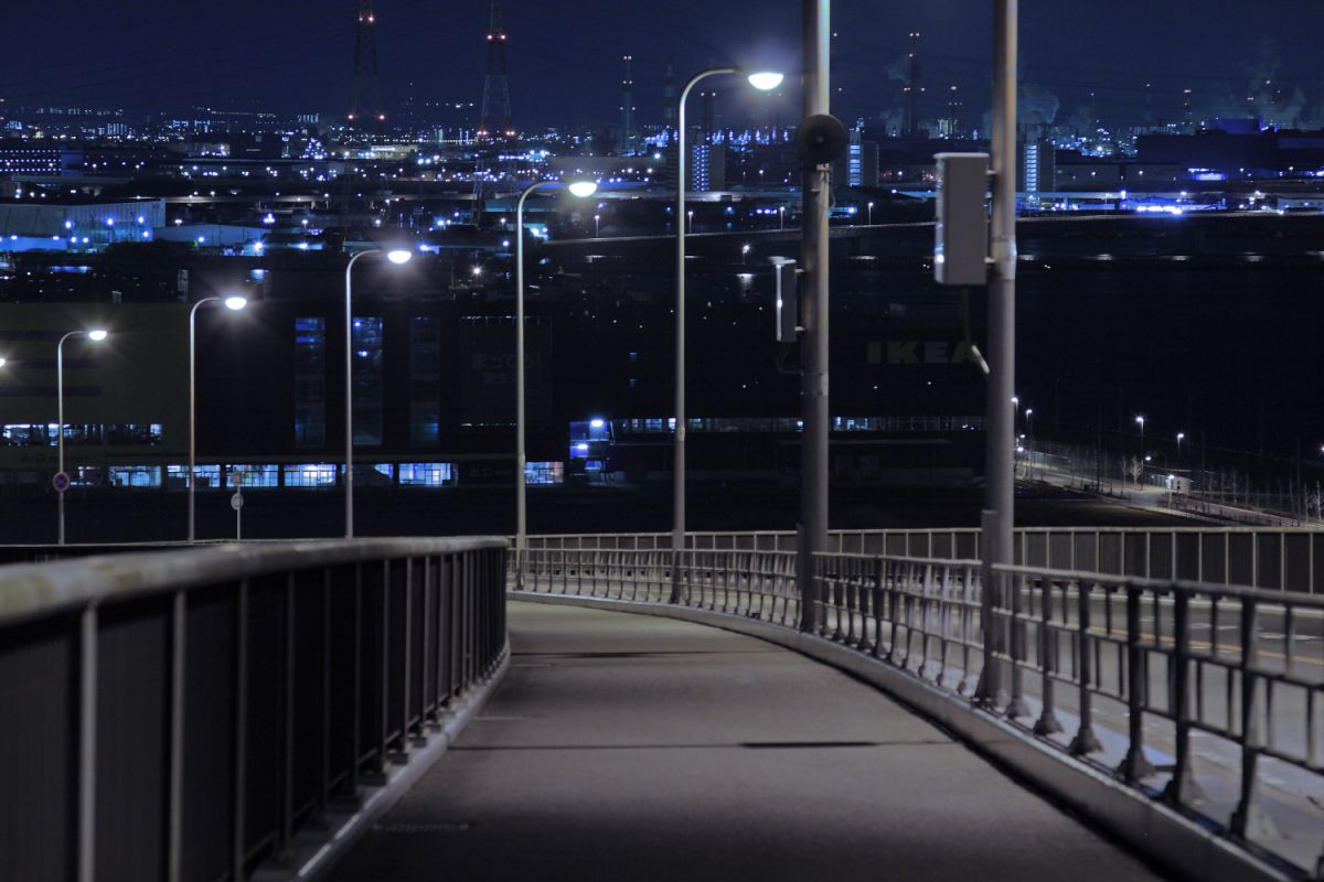 Midnight on the bridge | GANREF