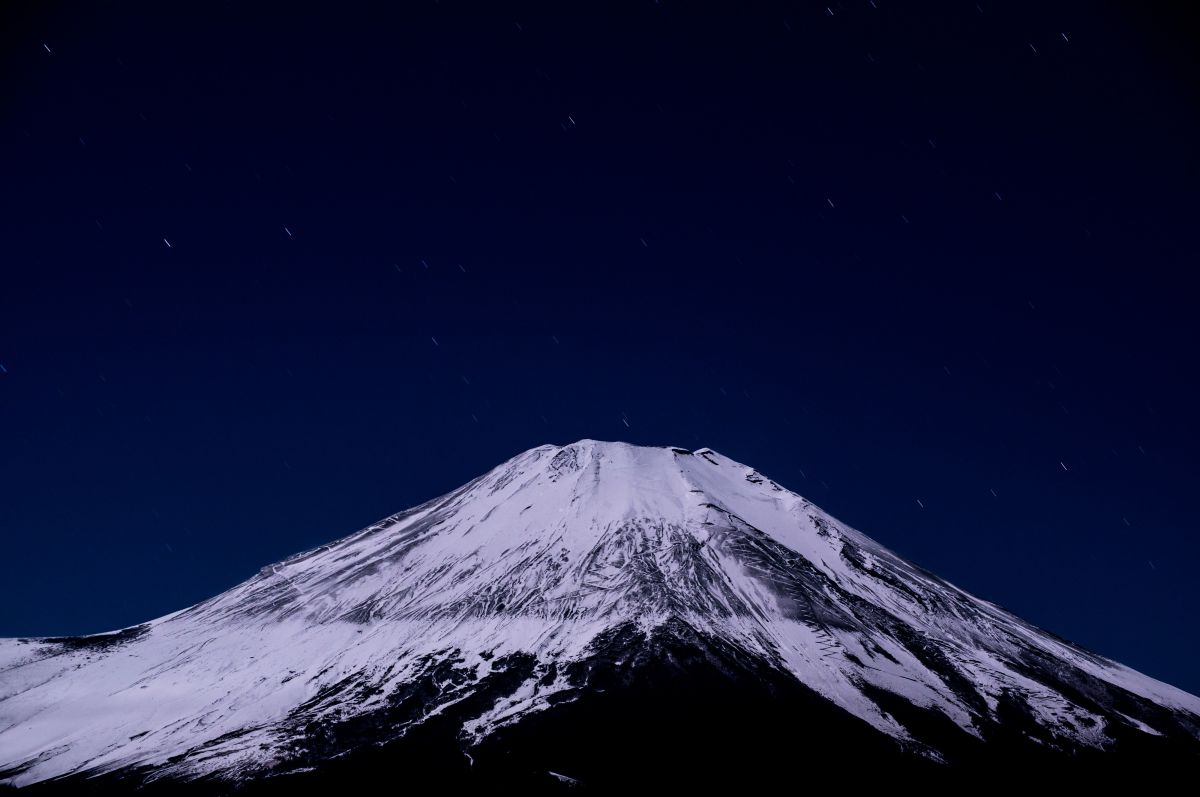 MOONLIGHT BLUE 2 | GANREF