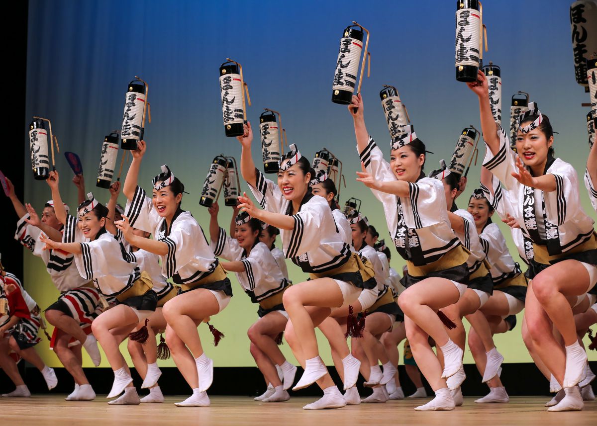 女はっぴ提灯踊り scene1 | GANREF