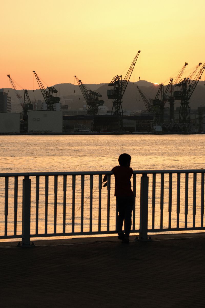 Sunset Angler | GANREF