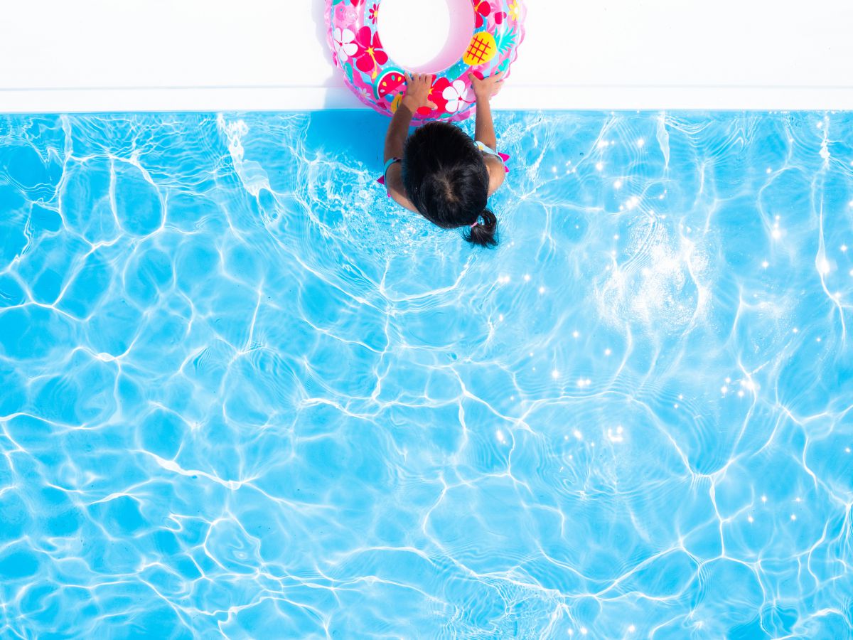 pool blue (after) | GANREF