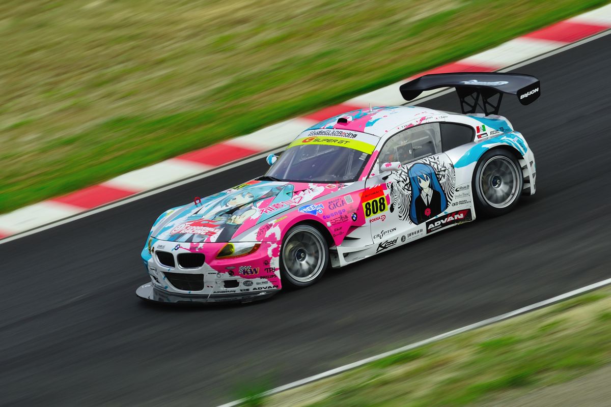 初音ミク BMW Z4 in ポッカGTサマースペシャル セッション1 | GANREF