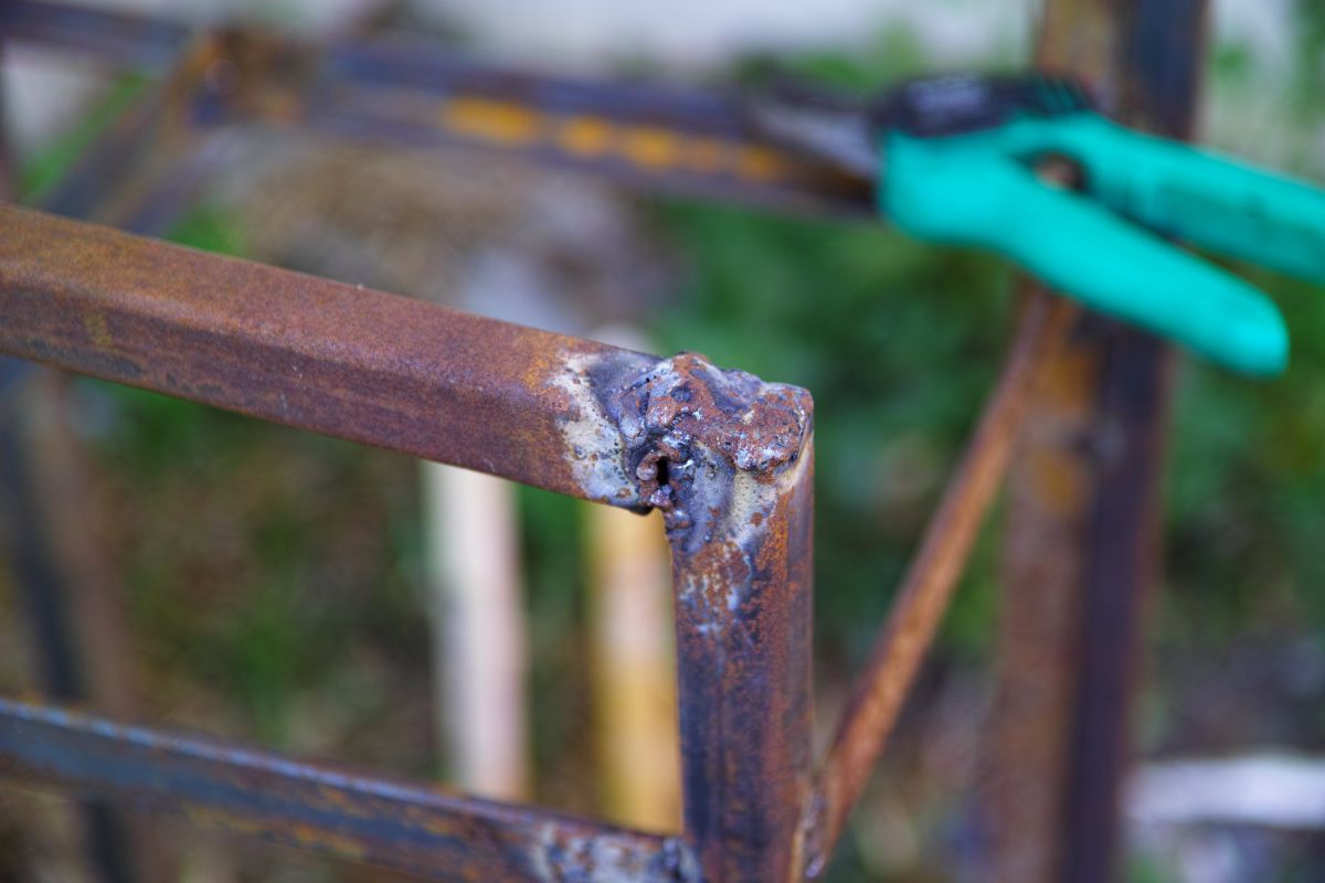 Welding & Rust | GANREF