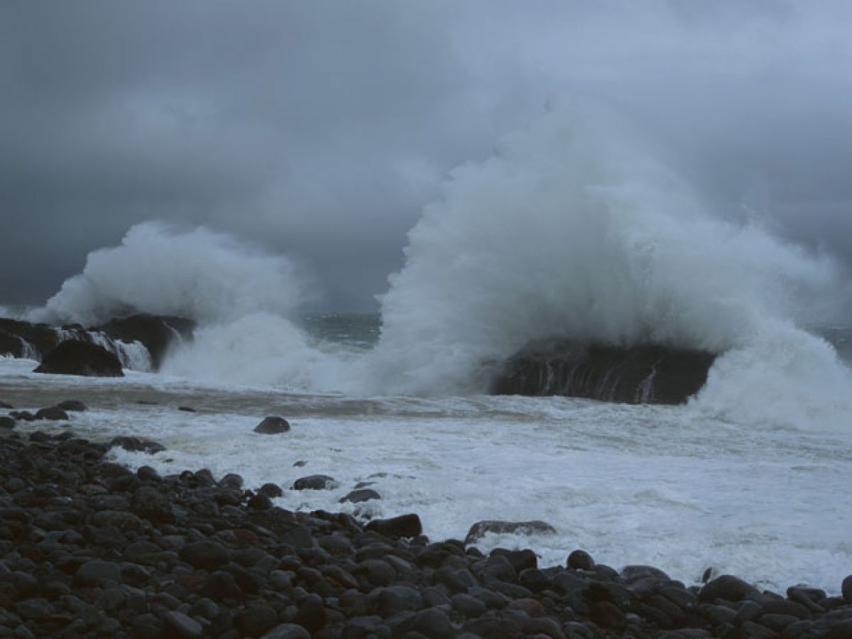 荒れる海 | GANREF