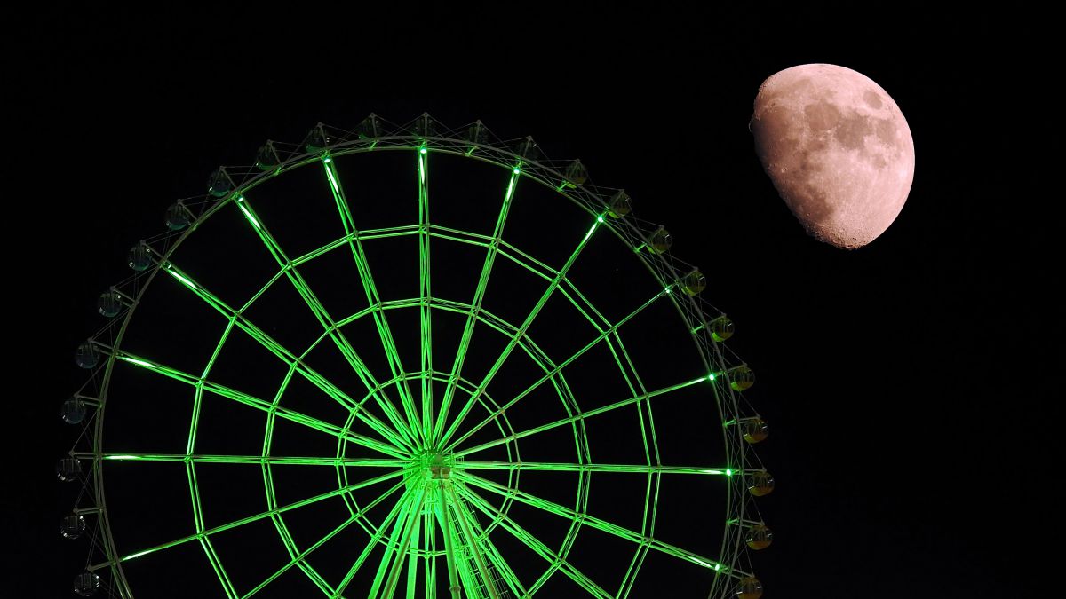 Moon ＆ Ferris wheel | GANREF