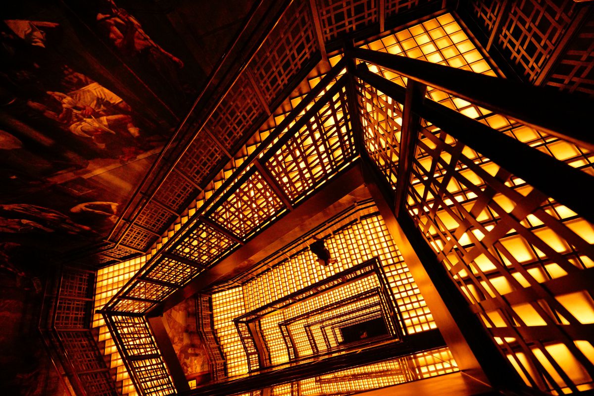 Golden Steps | GANREF
