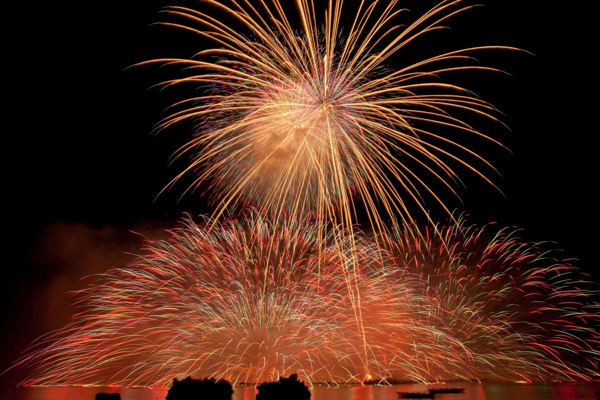 Kiss of Fire | GANREF