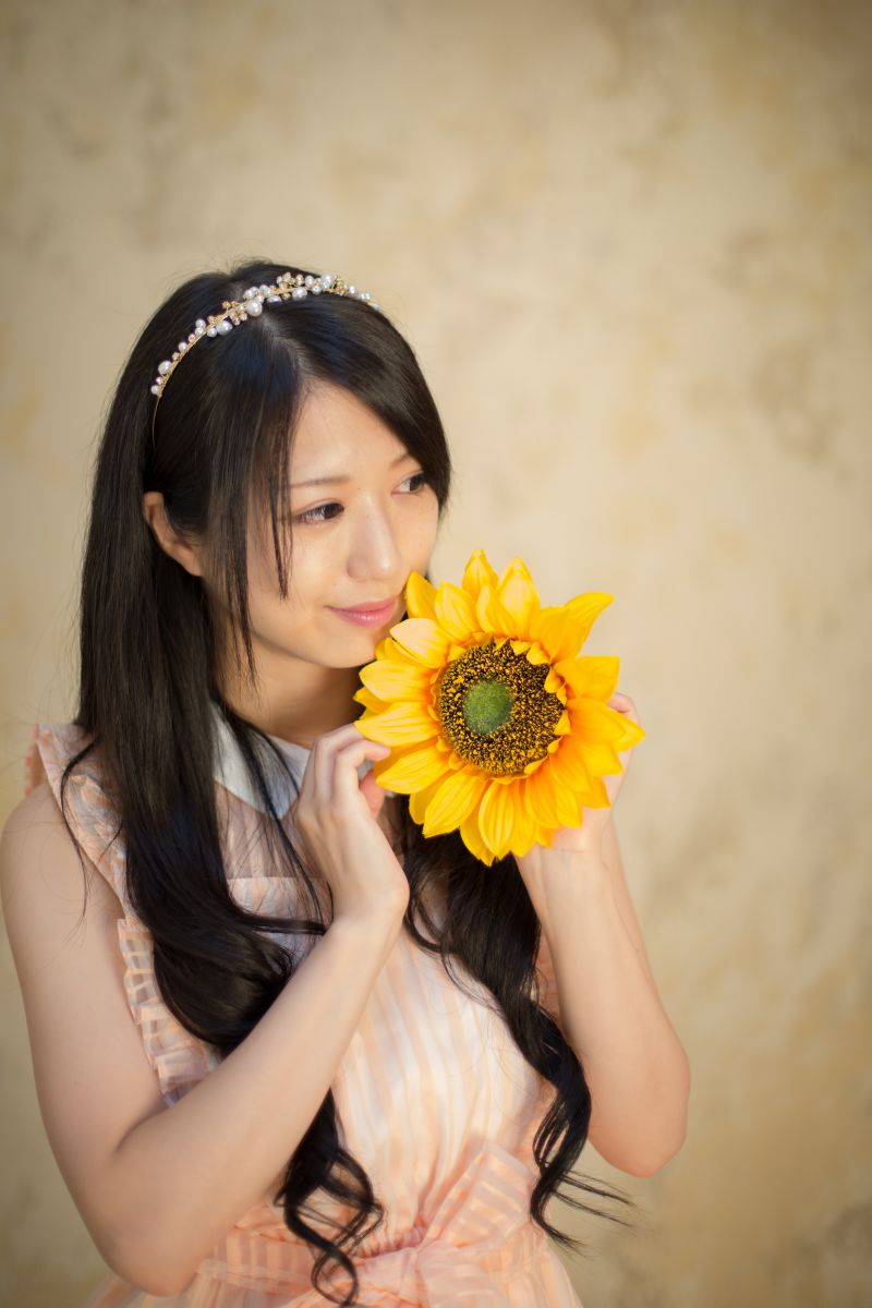 SUNNY SMILE | GANREF