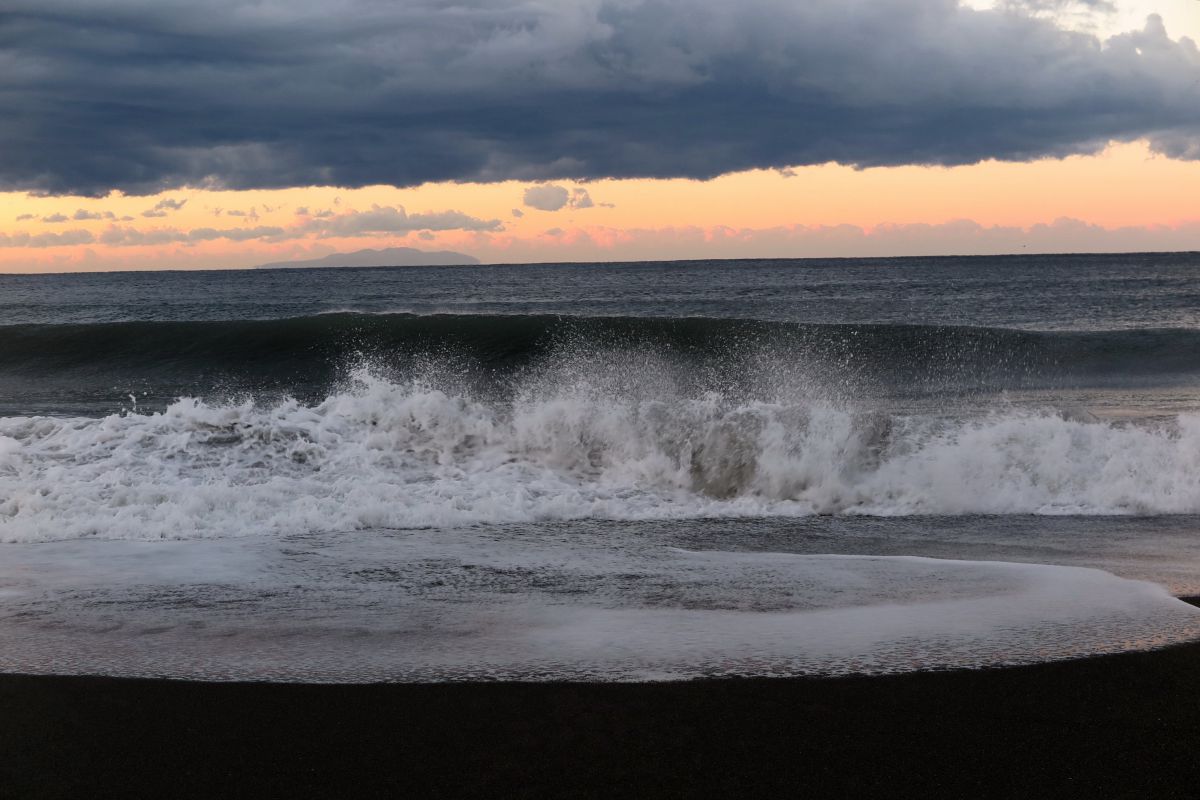 荒れ模様 | GANREF