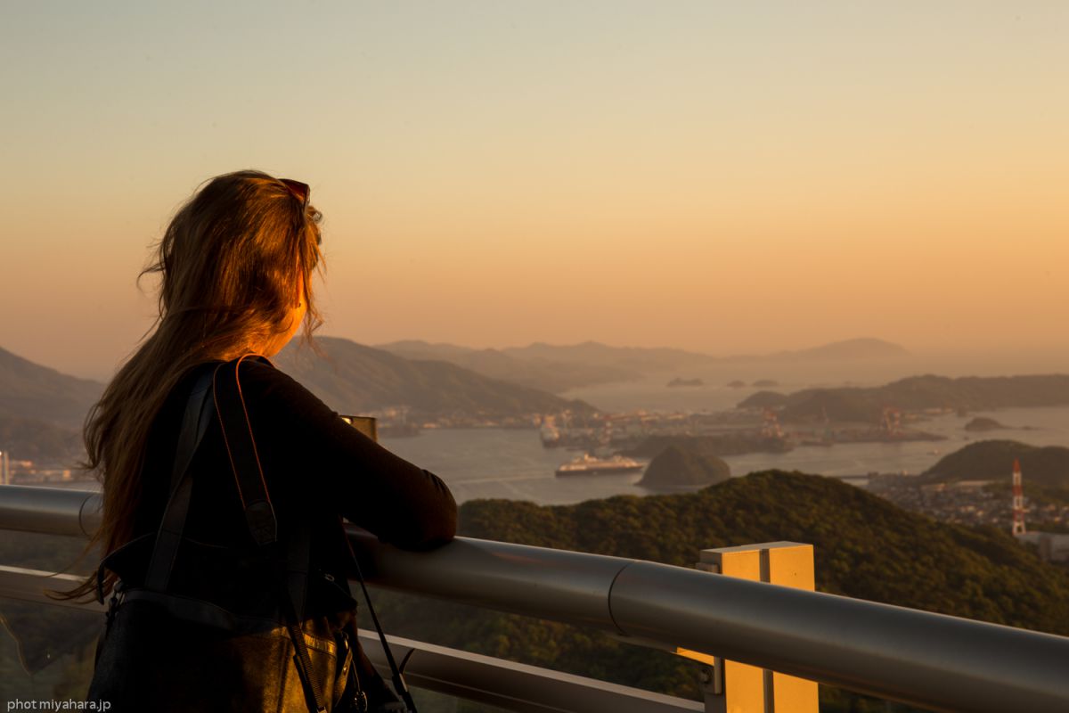 故郷をおもう | GANREF