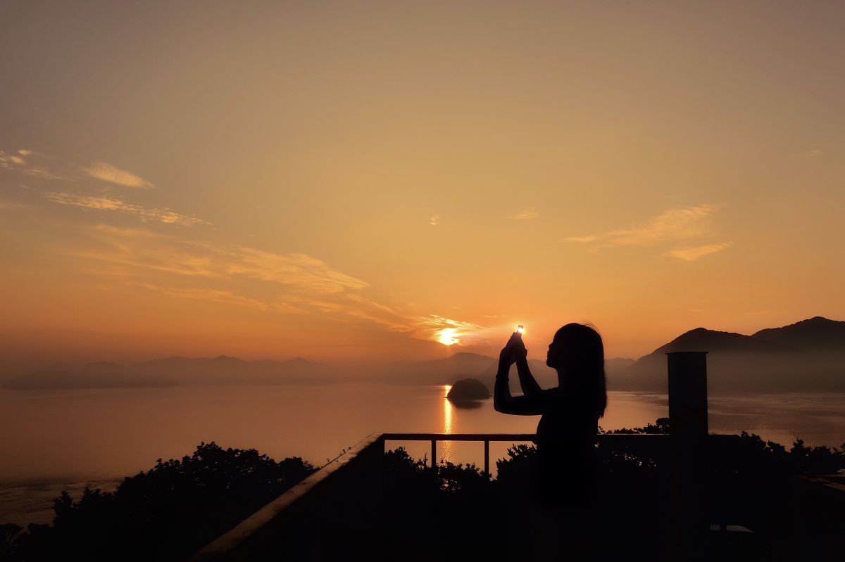 sun charger | GANREF