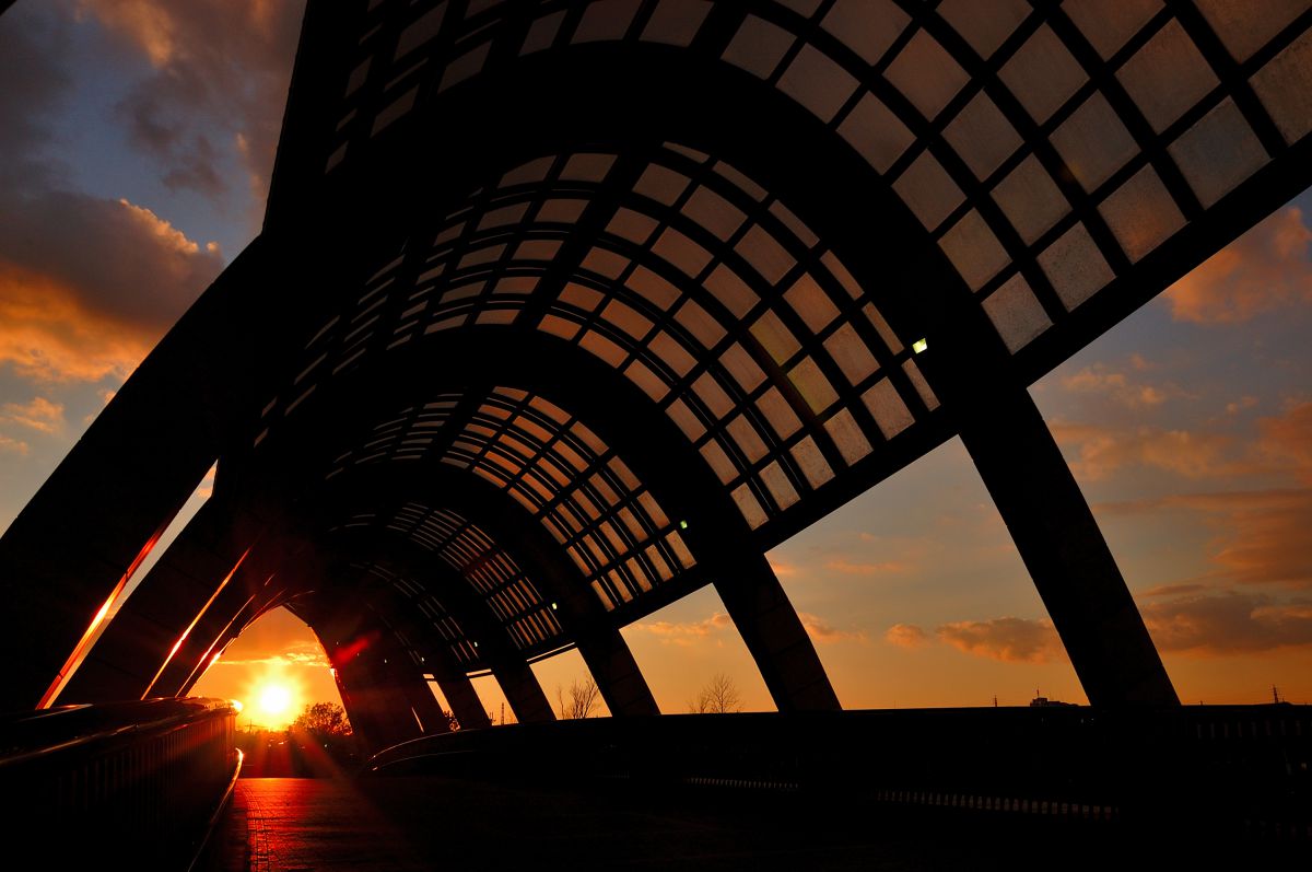Sunset Bridge | GANREF