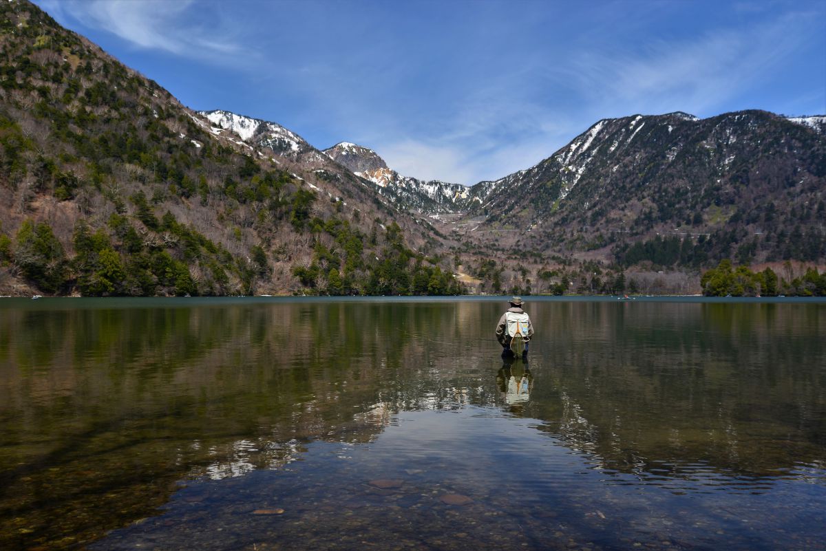 Lonely angler | GANREF