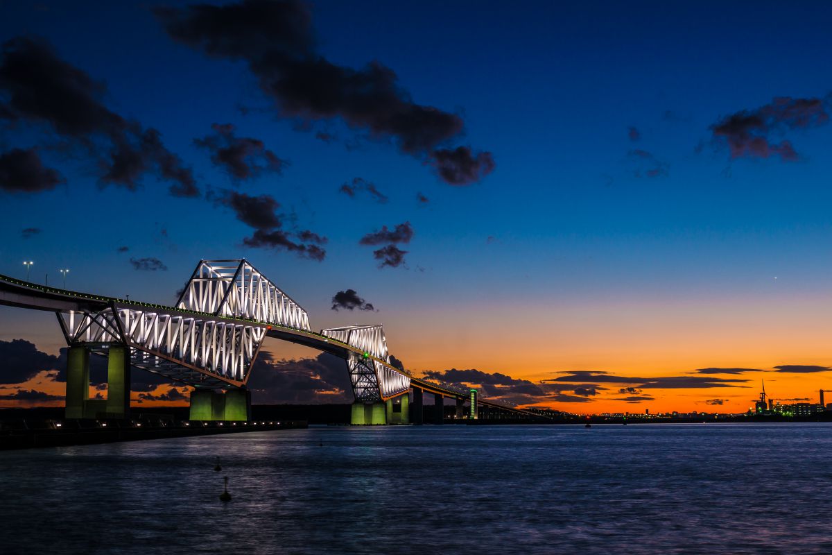 Rainbow Bridge MagicHour | GANREF