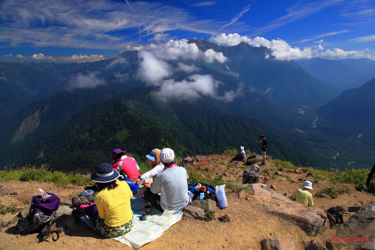 頂の風を感じて | GANREF