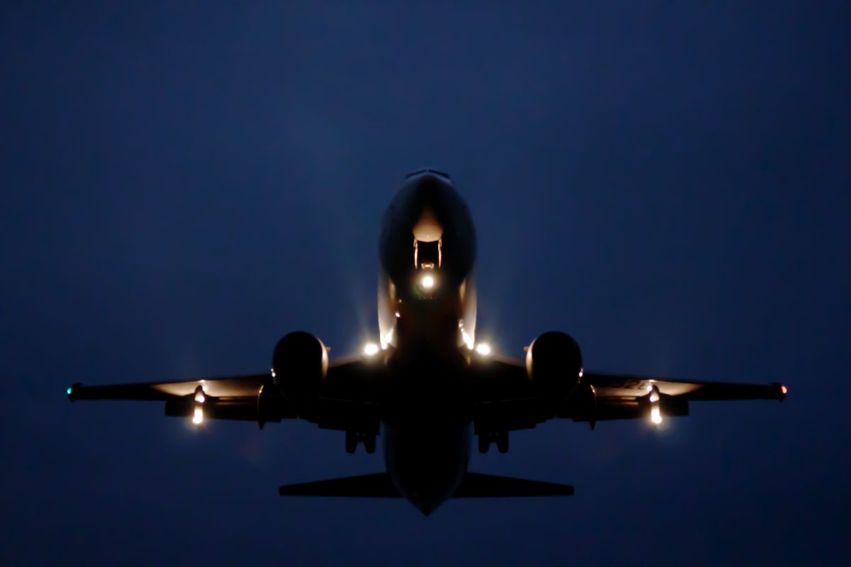 Twilight Approach | GANREF