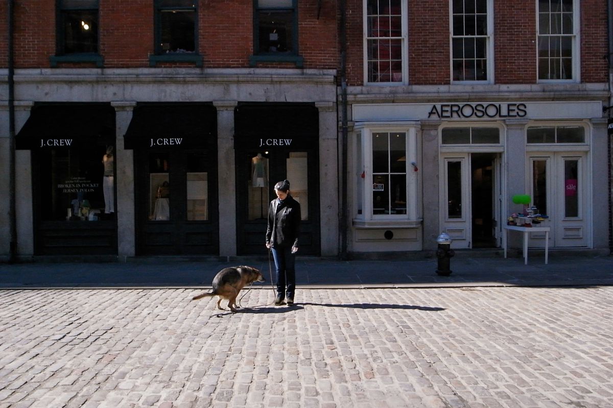 Wait a moment, PLEASE! | GANREF