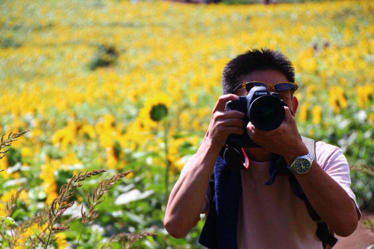 ヒマワリと俺(^o^;) | GANREF