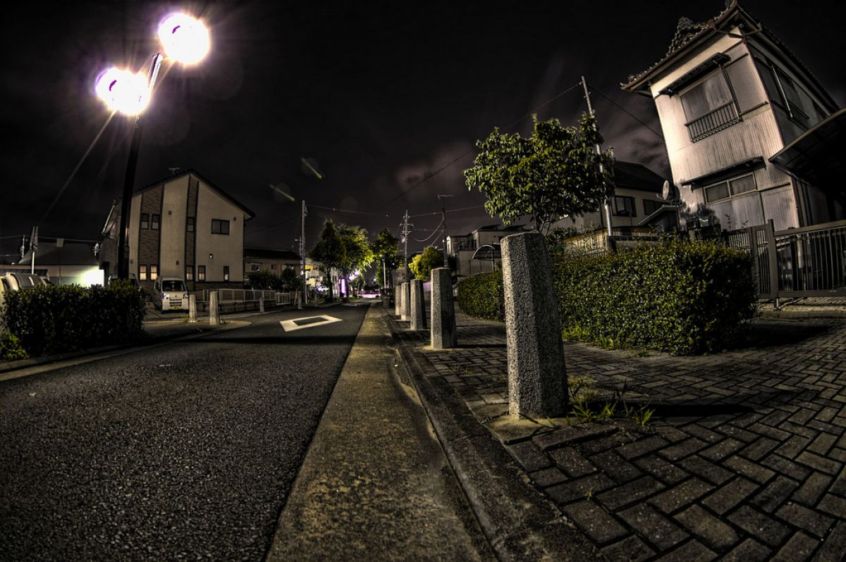 抜け道 HDR | GANREF