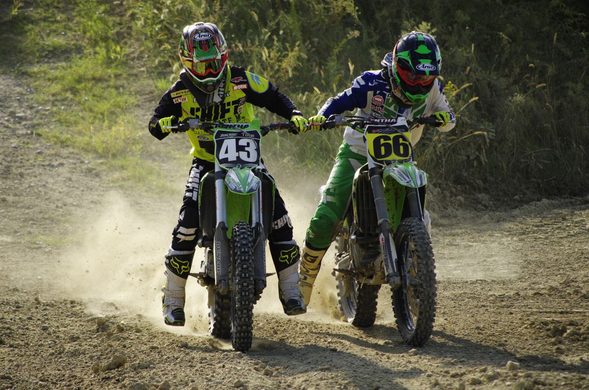 SIDE BY SIDE | GANREF