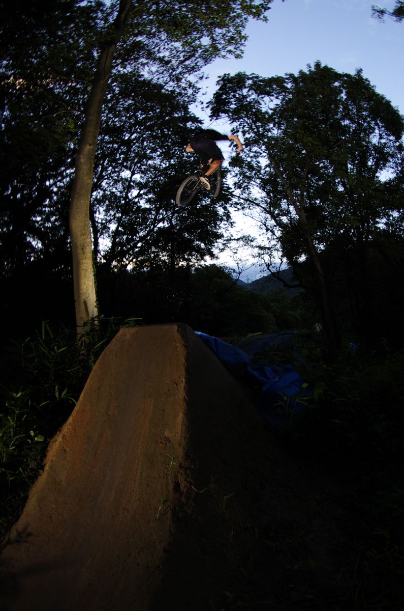 Dirt Riding | GANREF