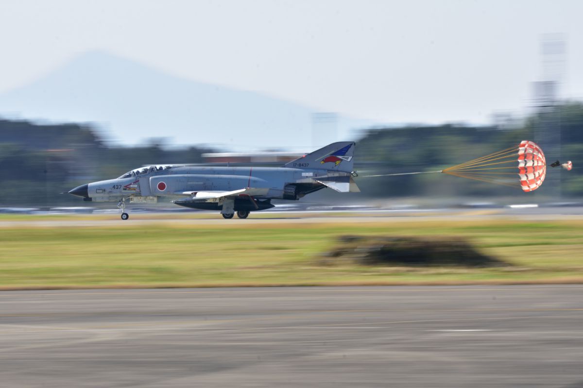 F-4EJ "ファントム" 着陸 | GANREF