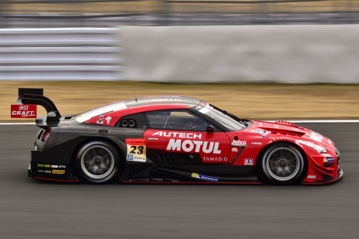 MOTUL AUTECH GT-R | GANREF