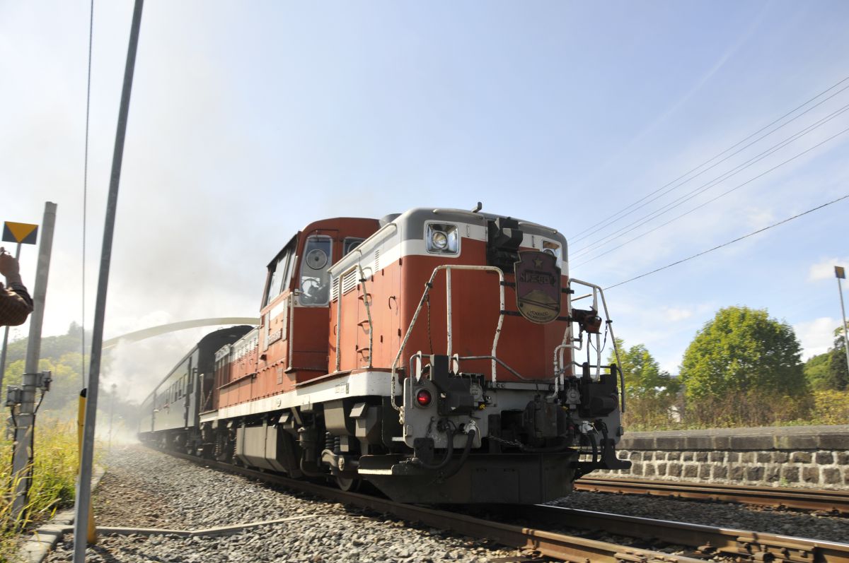 去り行くSL | GANREF