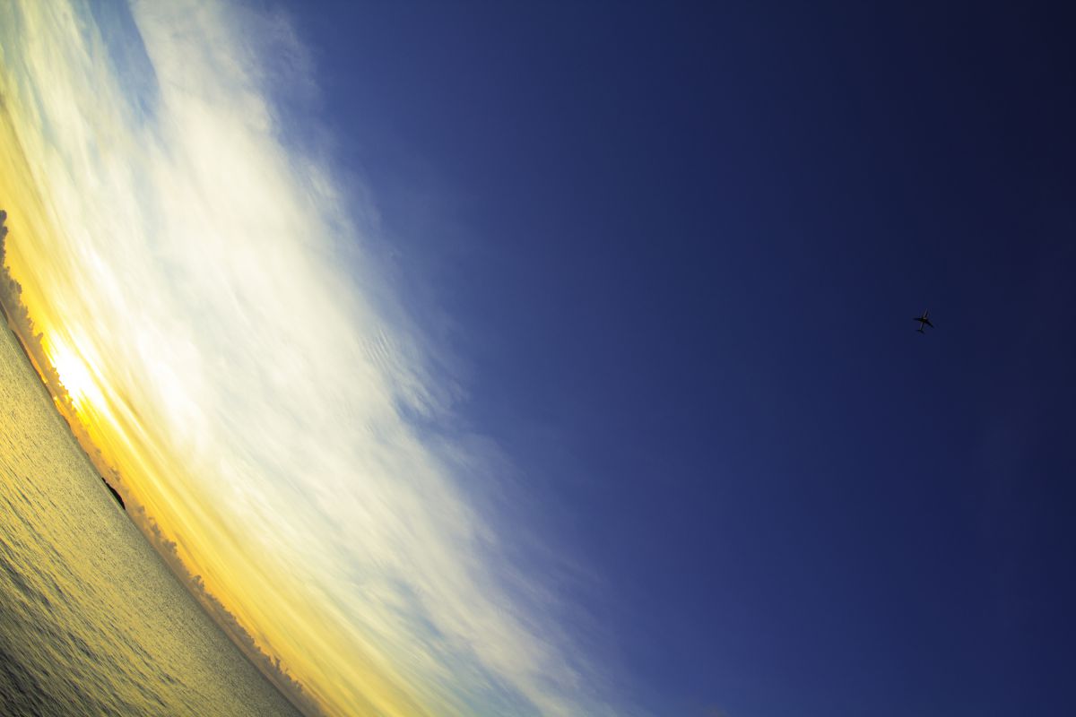 Sunset Flight | GANREF