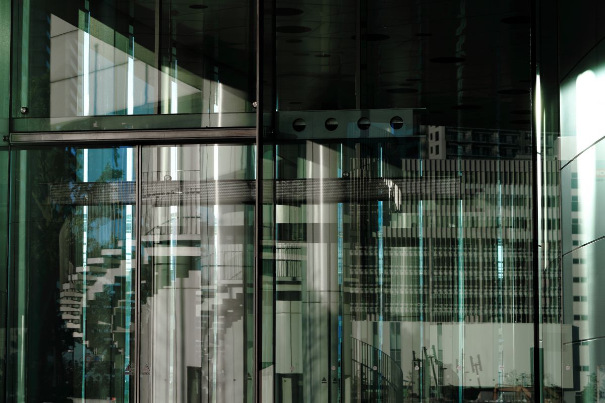 to intersect | GANREF