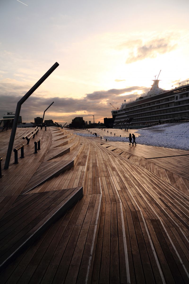 jaggy steps | GANREF