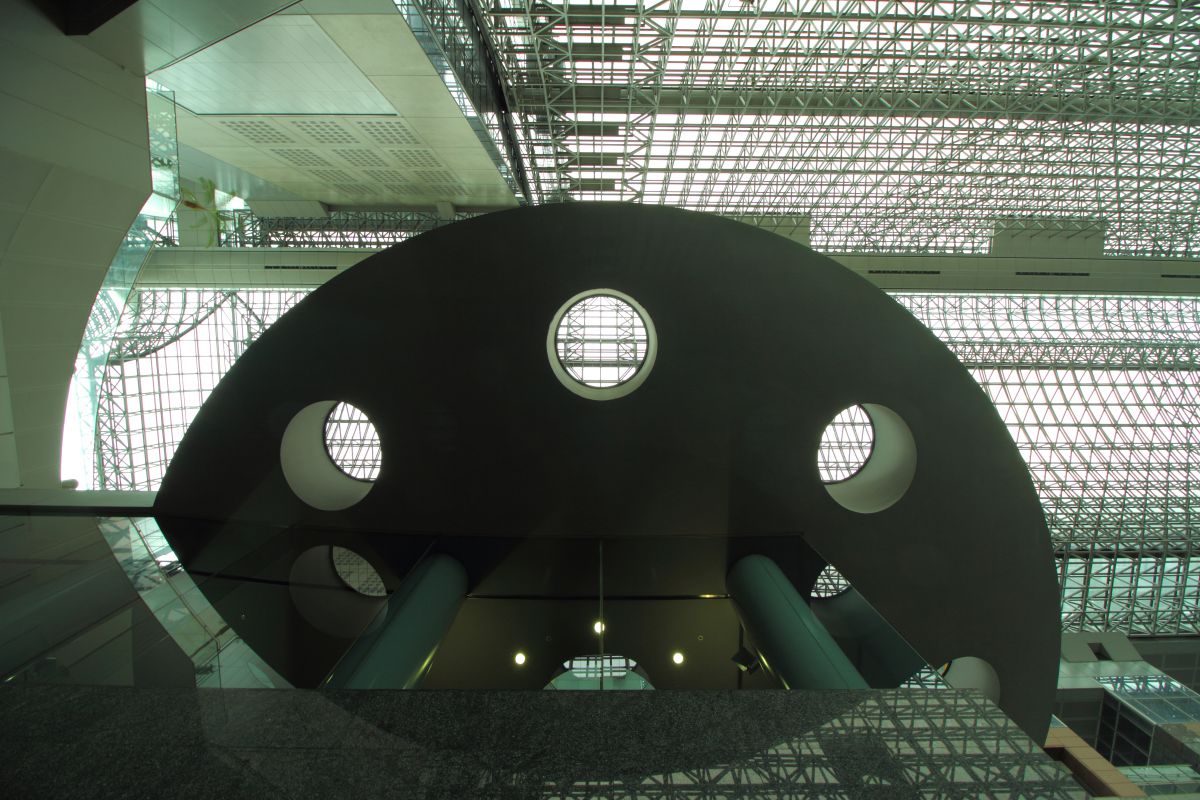 circular hole | GANREF