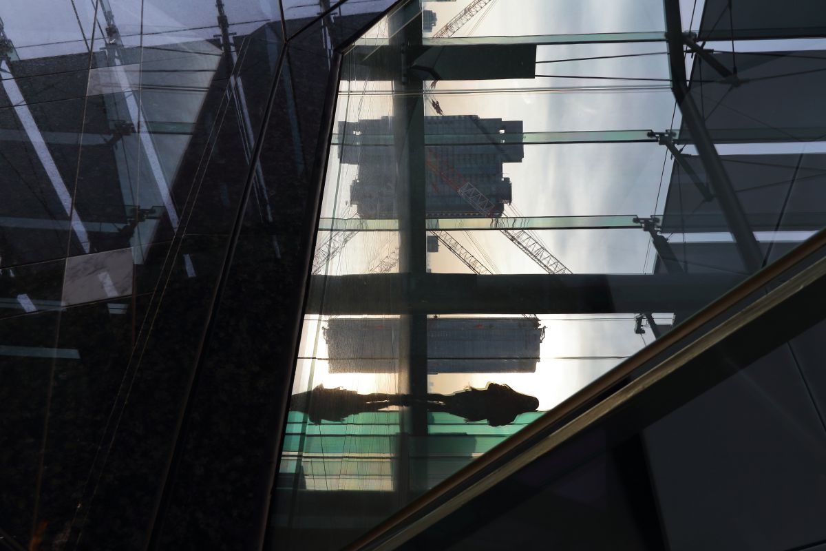 return mirror | GANREF