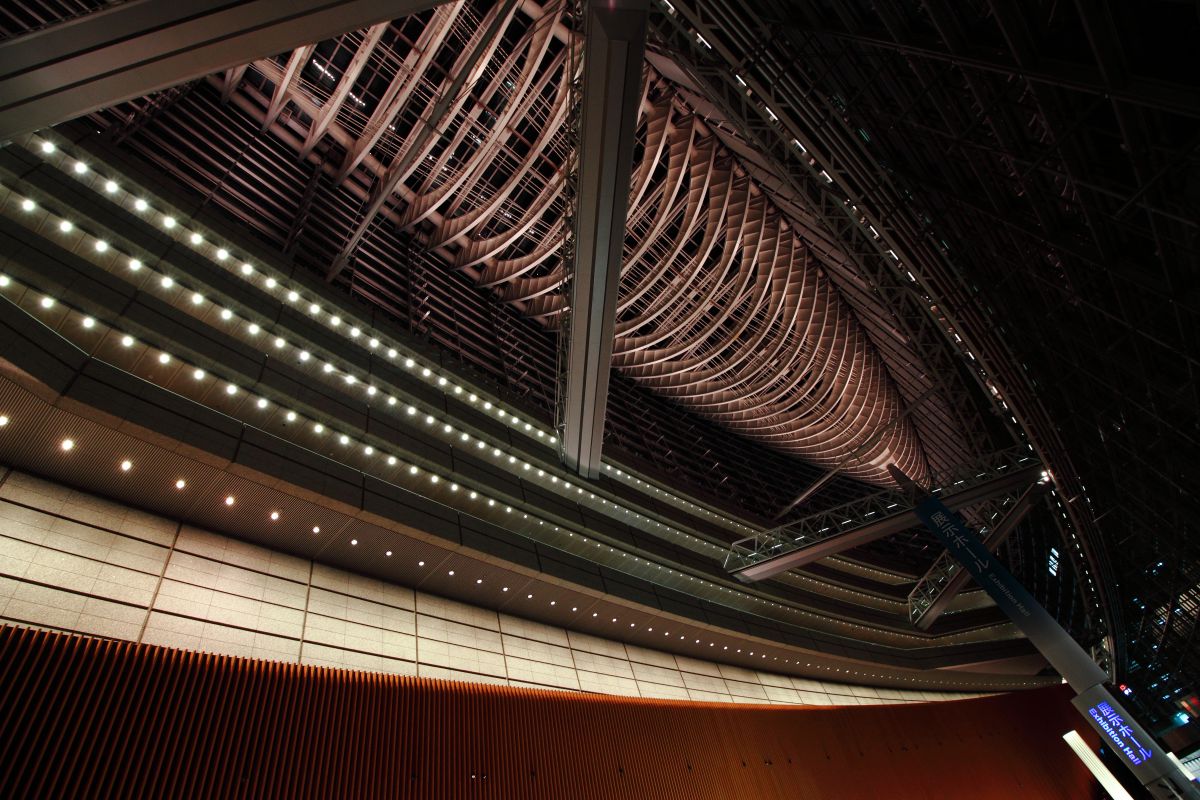 dotted & dashed line | GANREF