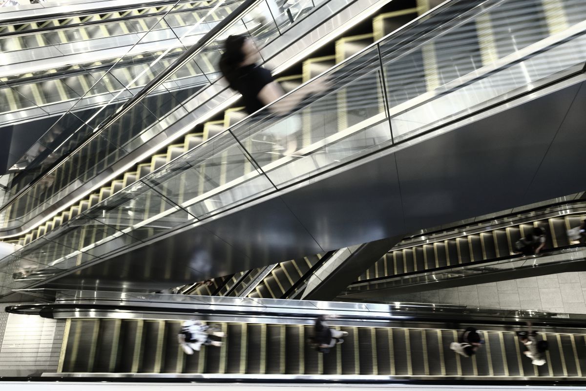 symphonic escalator | GANREF