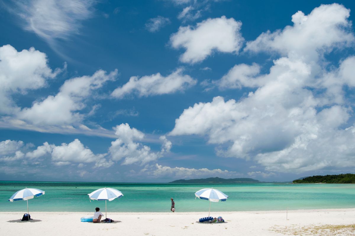 Summer Resort | GANREF