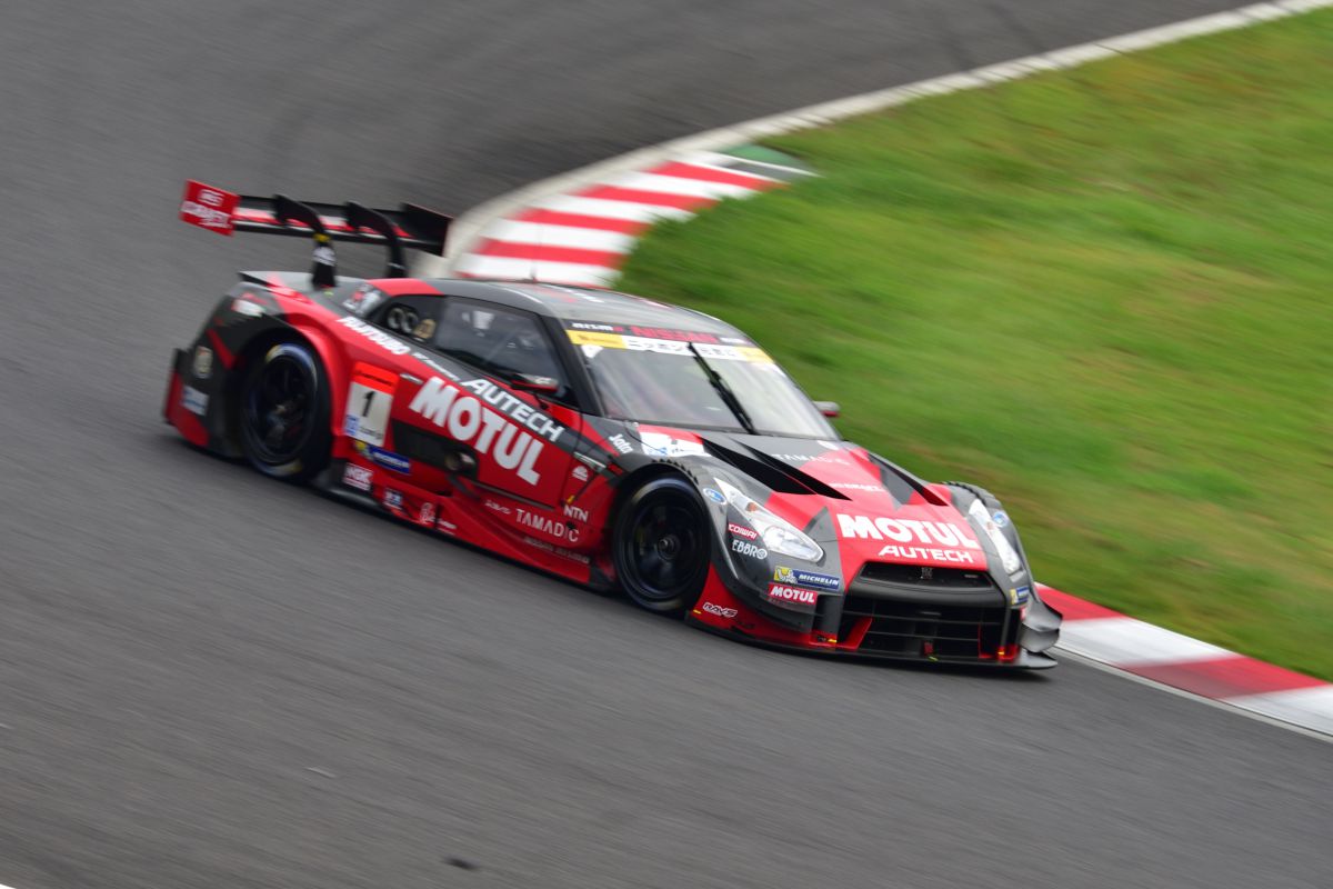 MOTUL AUTECH GT-R ヘアピン | GANREF