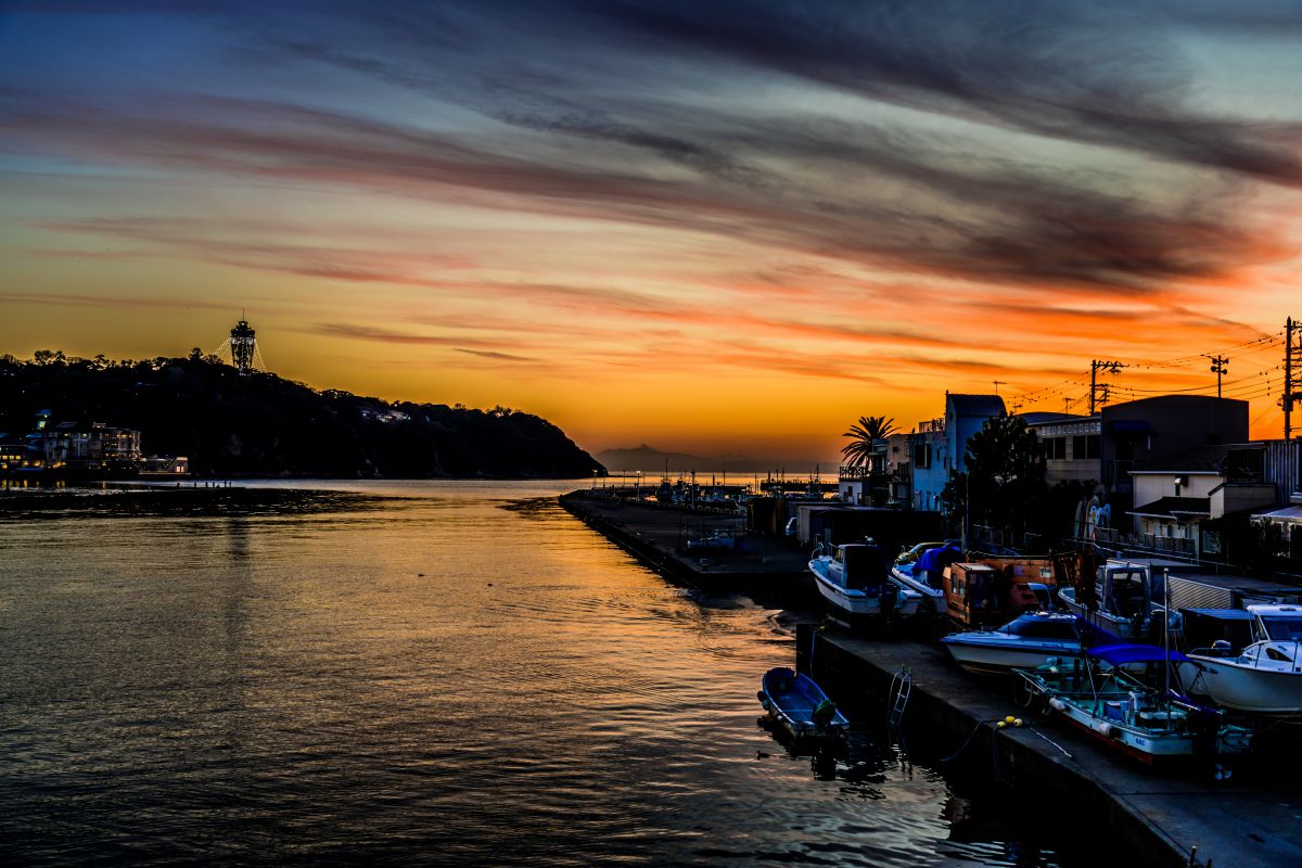 Enoshima Sunset | GANREF