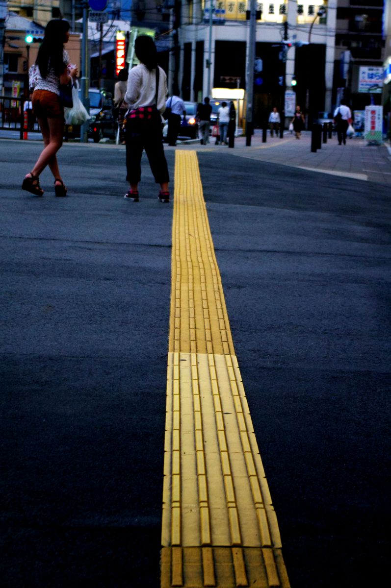 Yellow line *03 | GANREF
