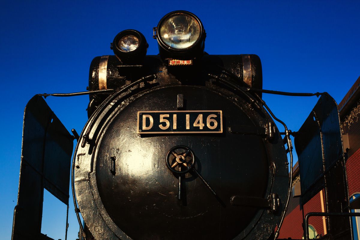 STEAM LOCOMOTIVE. | GANREF