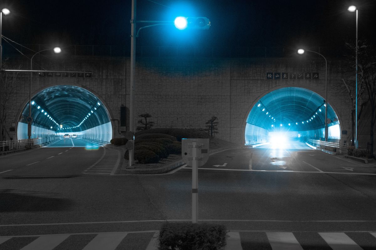 Two blue holes | GANREF