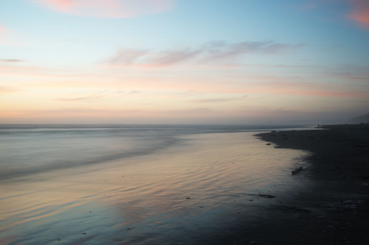 Evening Scenery of Pacific Ocean | GANREF