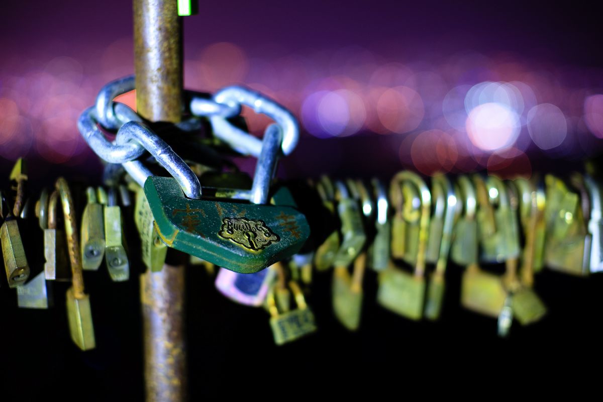 night chain | GANREF