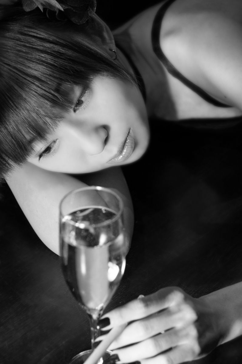 Sentimental lady | GANREF