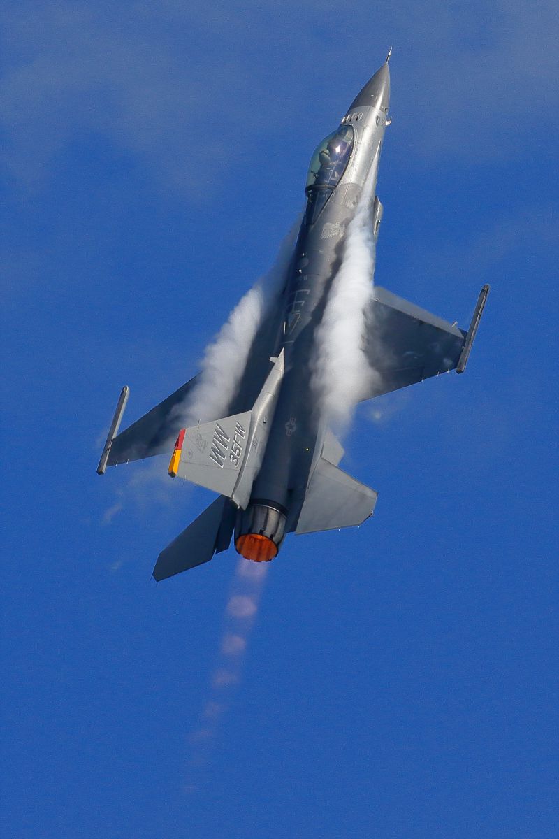 F-16 Highrate climb | GANREF