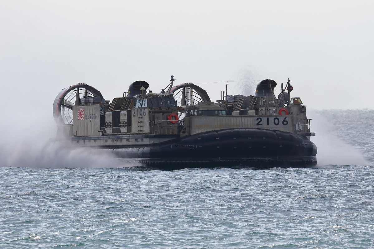 LCAC | GANREF